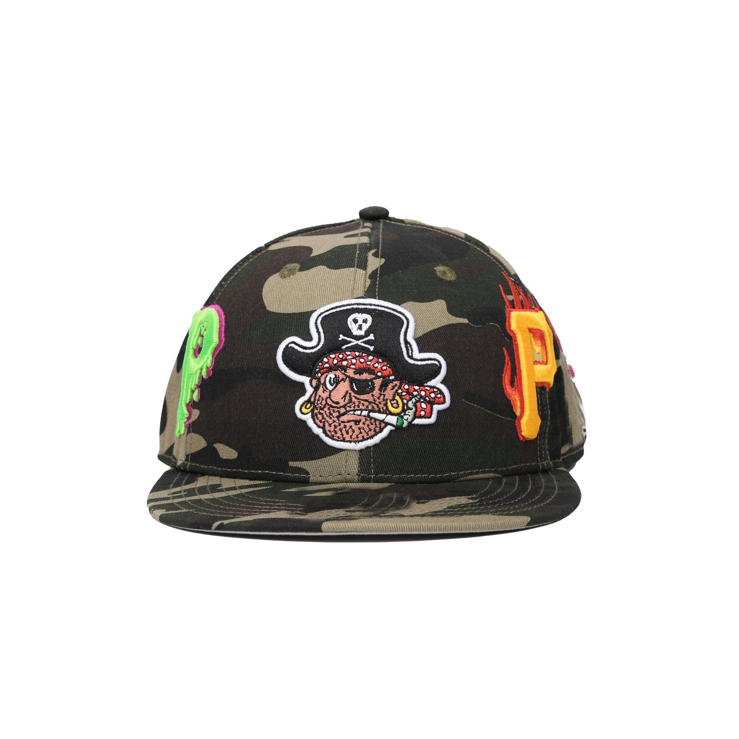 Smoking Buccs Fitted Cap (Camo) – tons-shop